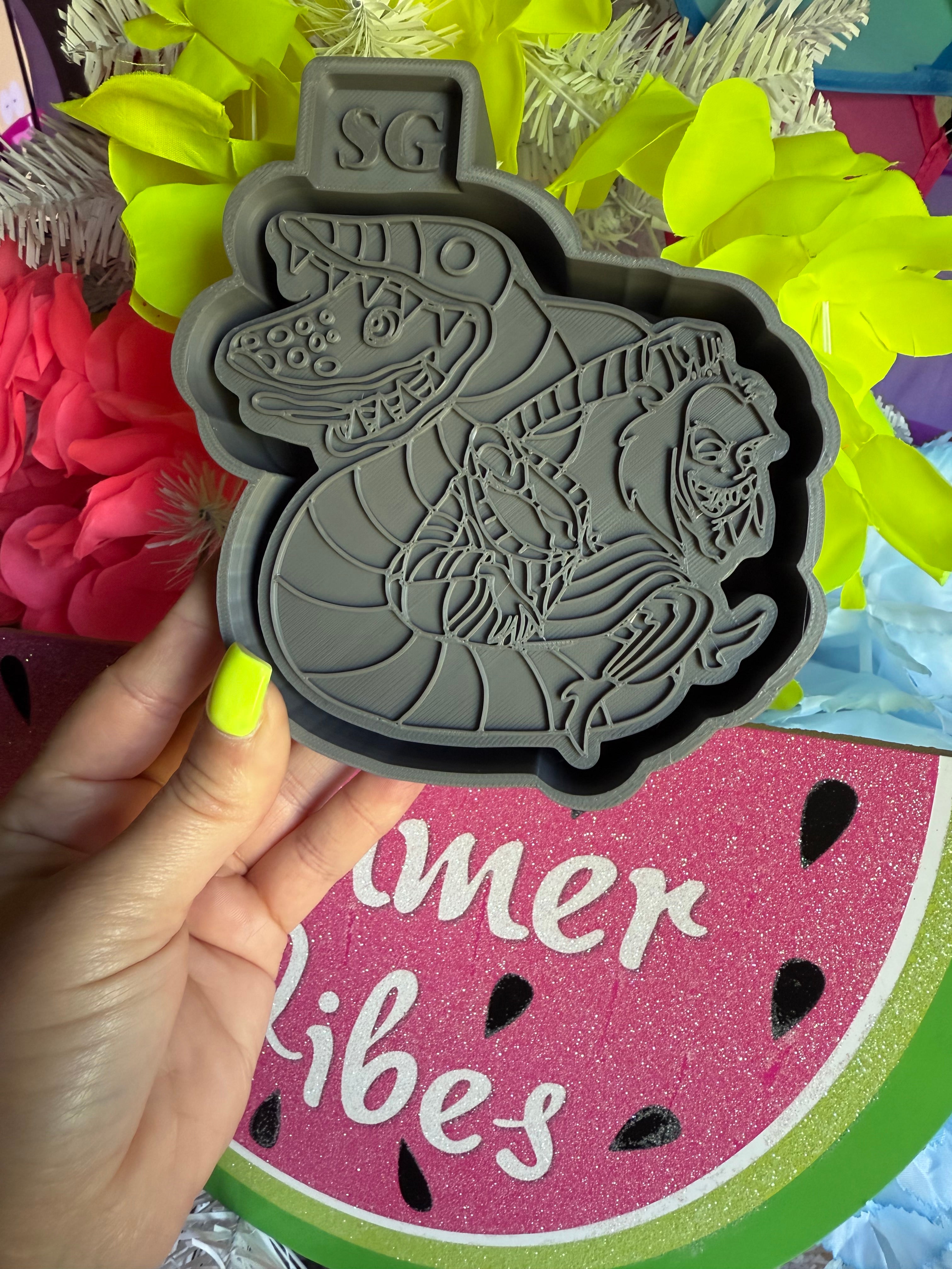 Beetlejuice &Sandworm Floaty SG EXCLUSIVE | Southern Glitter Molds