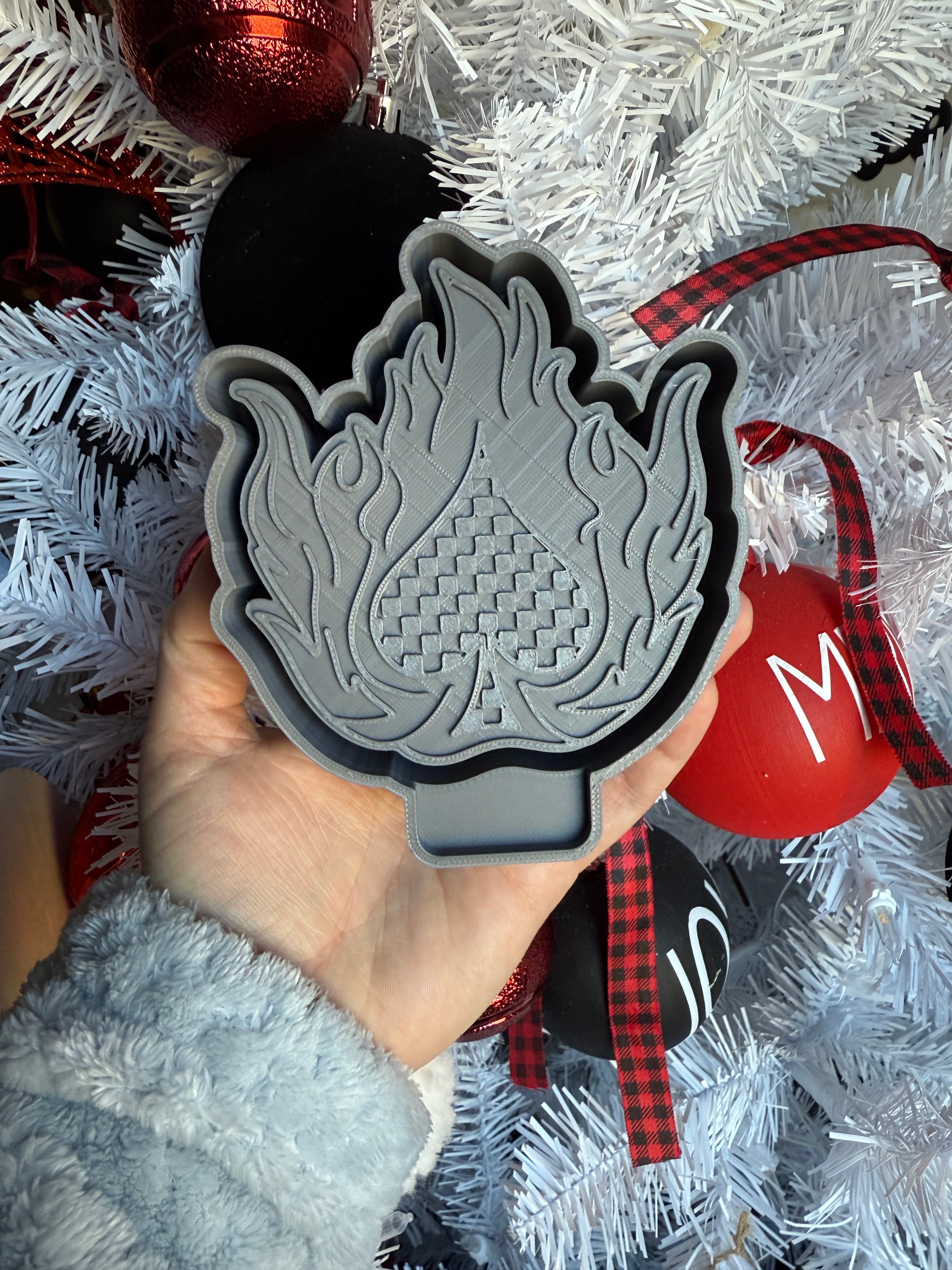 Checkered Spade with Flames | Southern Glitter Molds