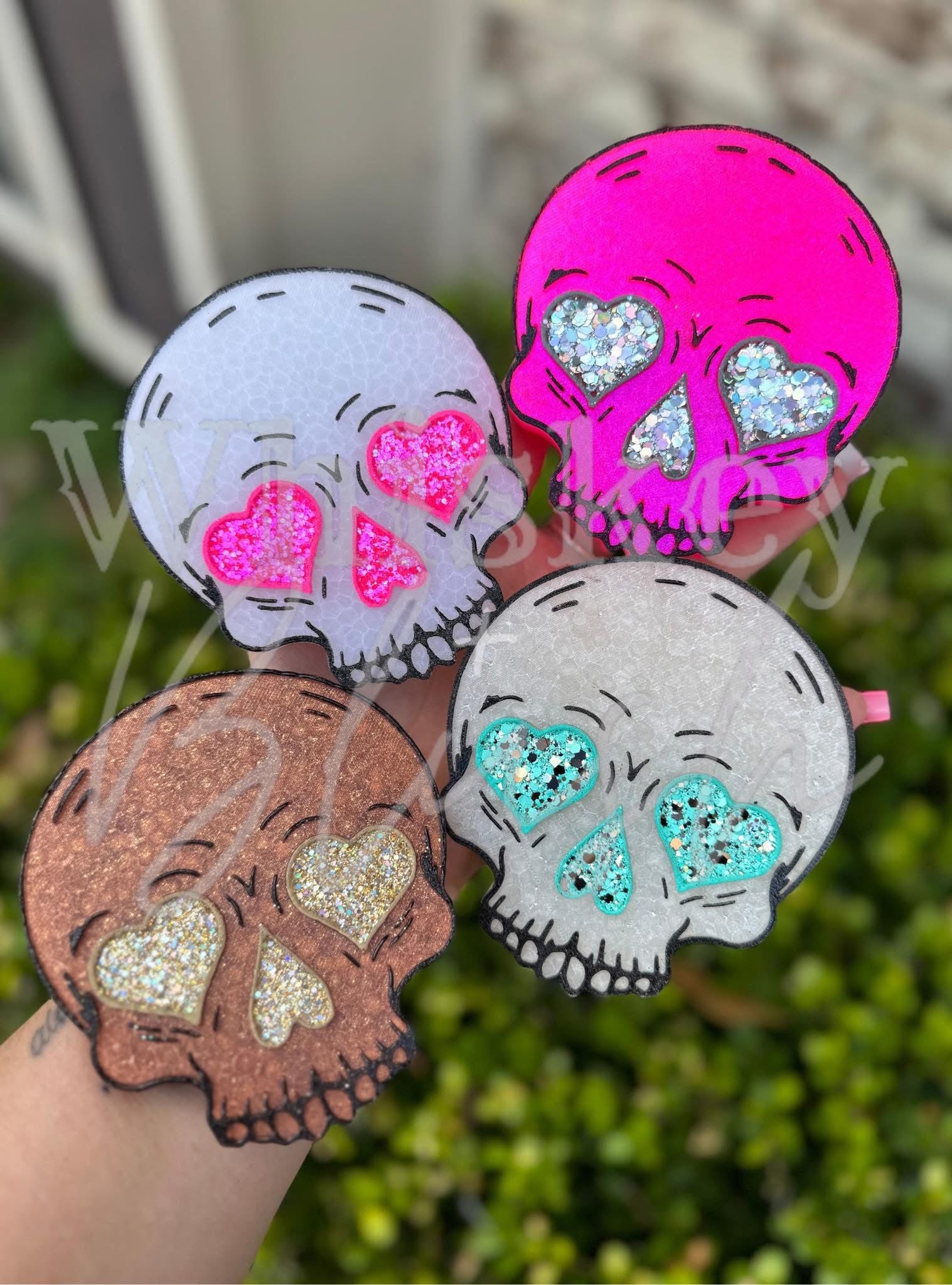Skull heart eyes | Southern Glitter Molds